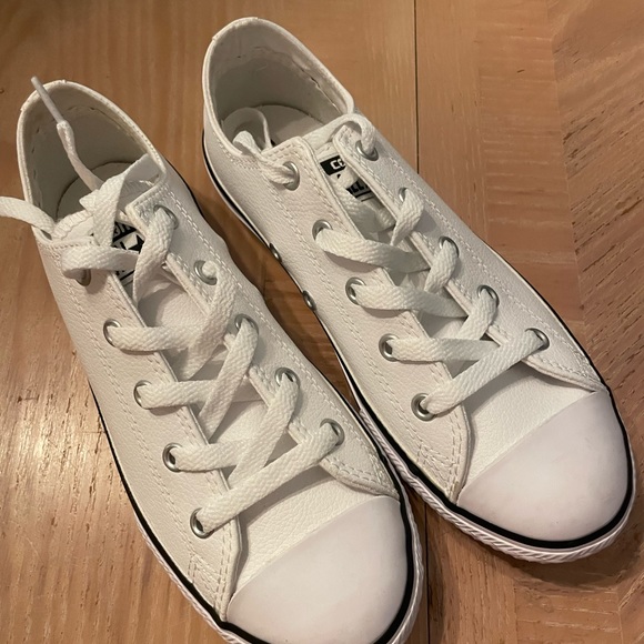 Converse | Shoes | New White Leather Like Converse | Poshmark